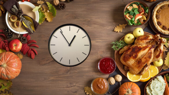 The PMS Dinner Timing Trick That Changes Everything - PMS Advice